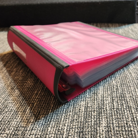 Office | Ultra Pro Platinum 10 Sheets 3 Pocket In Pink 3 Inch Binder ...